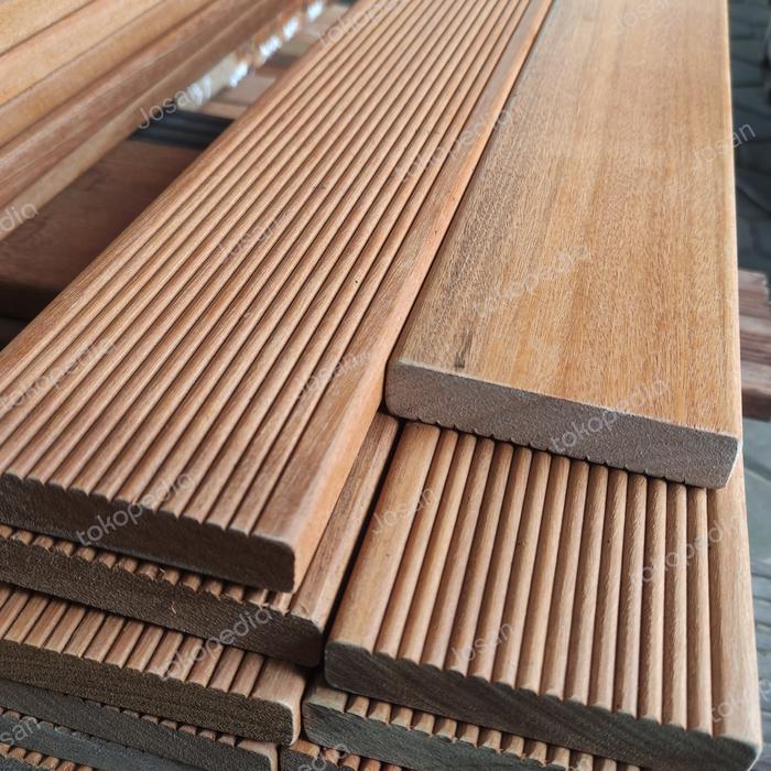 Jual Decking kayu Bengkirai Batangan - 60 cm - pernis - Kota Semarang ...