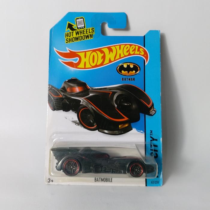 Jual hot wheels batman batmobile red stripes - Kota Surabaya ...