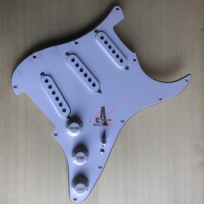 Jual Pickguard Set Fender Stratocaster Strato White Putih Komplit ...