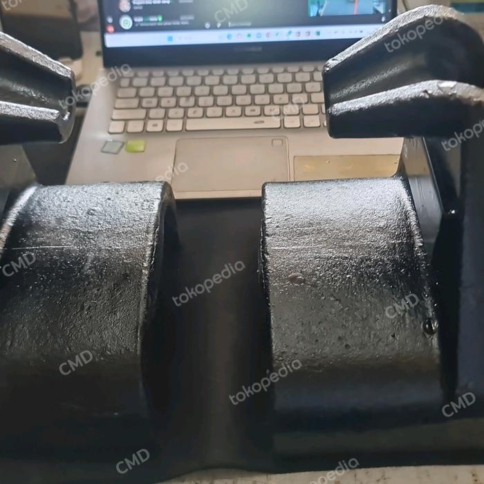 Jual Angsa Per Bracket Leaf Spring Leher Hino 500 Lohan Fuso Tahanan ...