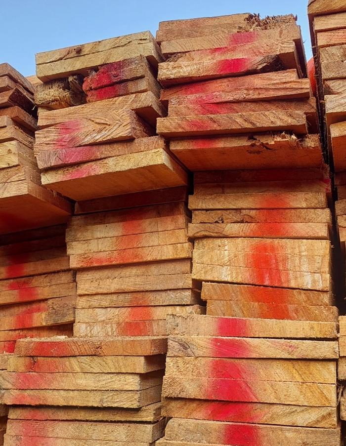 Jual PAPAN COR TEBAL KAYU RANDU 2X20X300 ( PANJANG 2.80 MTR ) LEPASAN ...
