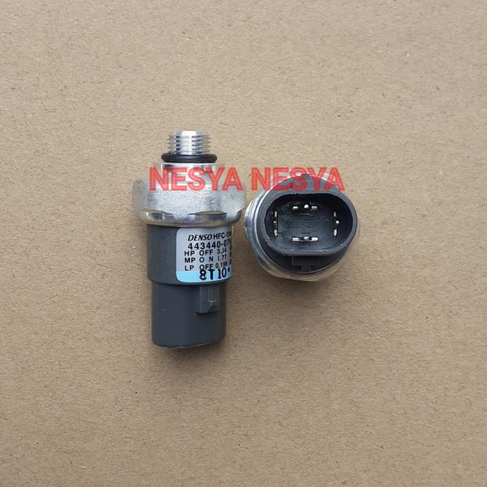 Jual Low Pressure Switch ( LPS ) AC Medium Bus Bis SD8 MSD8 - Merk ...