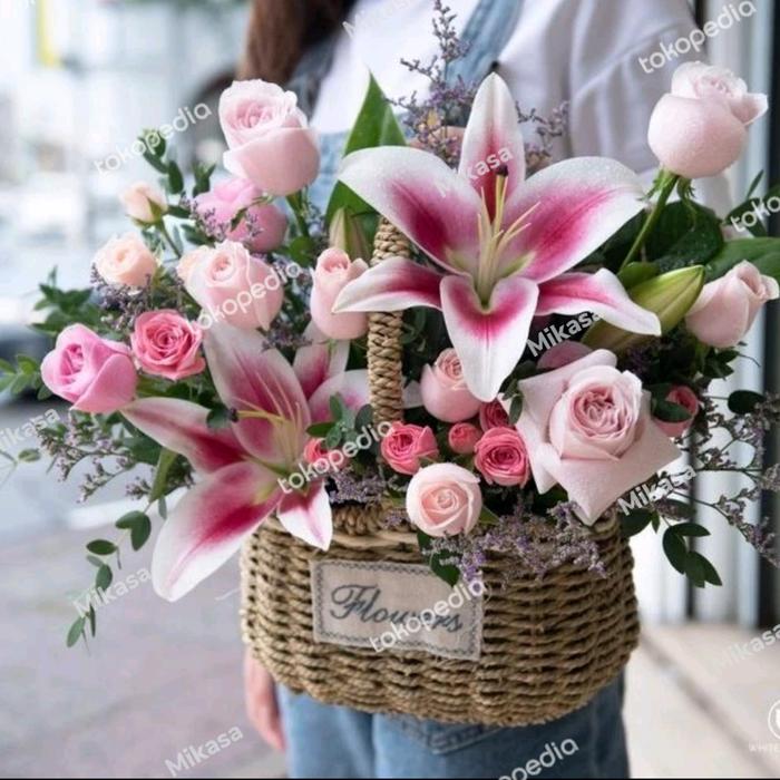Jual vas bunga keranjang bunga Lily mawar cantik wangi - Jakarta Barat ...