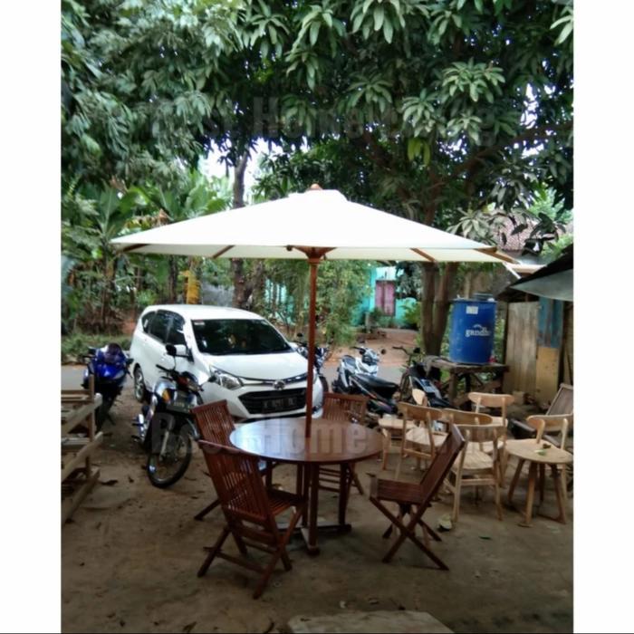Jual Meja Kursi Jati Payung Taman Cafe Resto Outdoor Putih / Krem ...