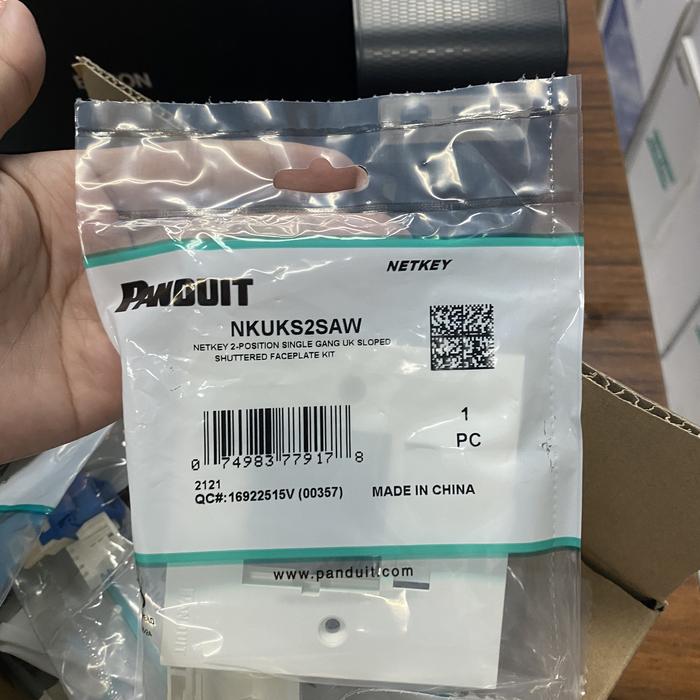 Jual PANDUIT Modular Cat.6 + Face Plate / Panduit Set Modul RJ45 ...