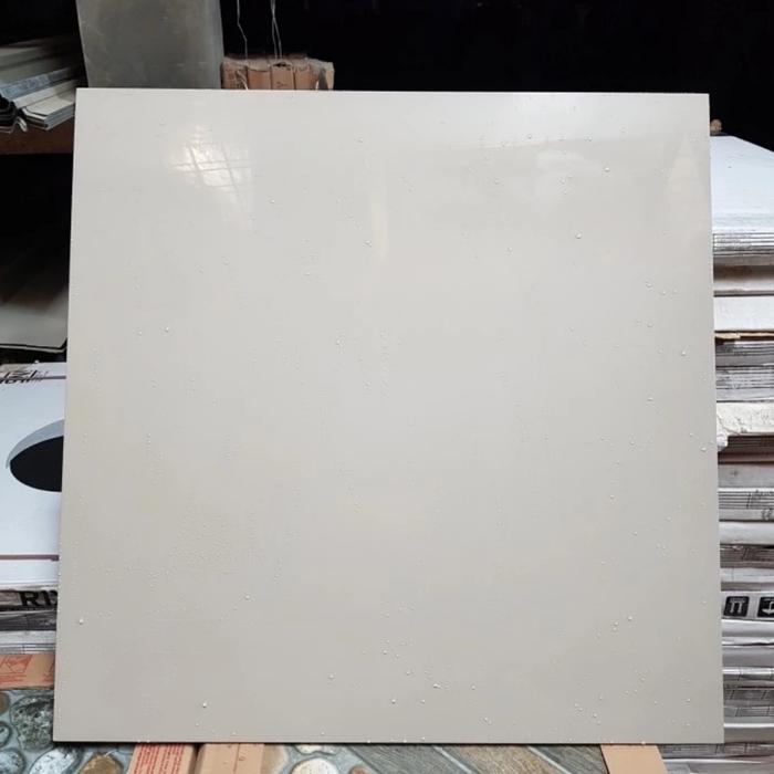 Jual Granit cream polos 60x60 Rixo kualitas 1 - Kab. Bogor - Abie ...