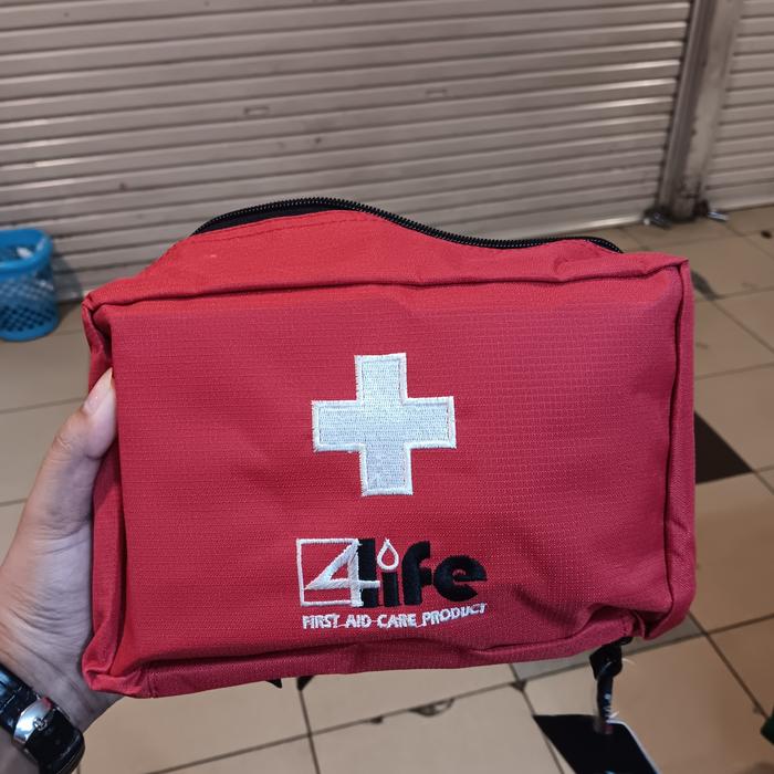 Jual 4LIFE CAR KIT FIRST AID / TAS P3K / LENGKAP DENGAN ISI - Jakarta ...
