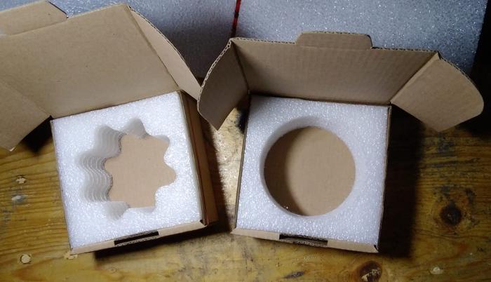 Jual Box Dus dan Foam Ukuran 10x10x5 cm. Bisa request BENTUK FOAM ...