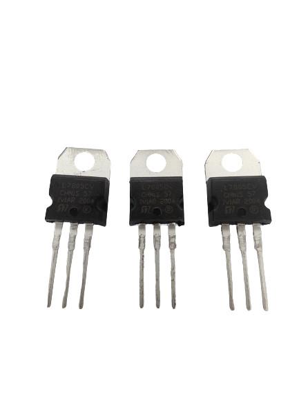Jual 50-PCS L7805 DIP L7805CV LM7805 LM 5V Voltage Regulator 5 Volt TO-220 - Kota Surabaya ...