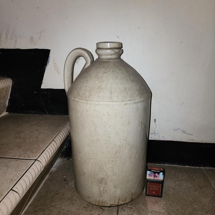 Jual guci kuno botol langka antik kuno belanda besar - Kota Tangerang ...