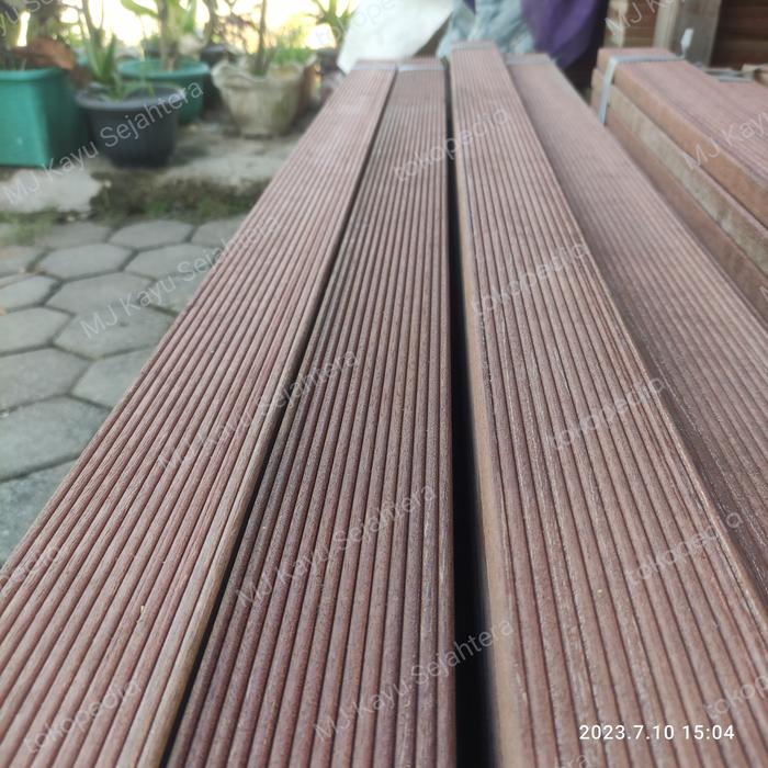 Jual Papan Lantai Kayu Outdoor Decking Red Balau Oven 2 x 7 x 100 cm ...