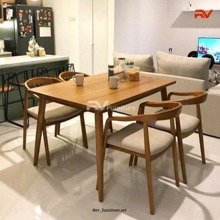 Jual Meja Makan Keluarga Kayu Jati 4 kursi bantalan Sofa - Kab. Jepara - RV Furniture.Art ...