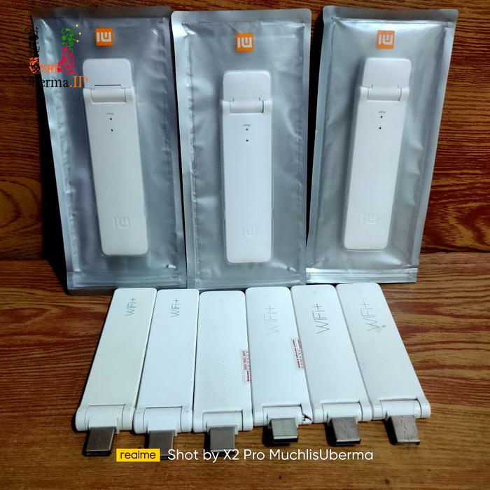 Jual Xiaomi Mi Wifi+ Repeater 2 USB Amplify Range Extender 300Mbps R01 ...