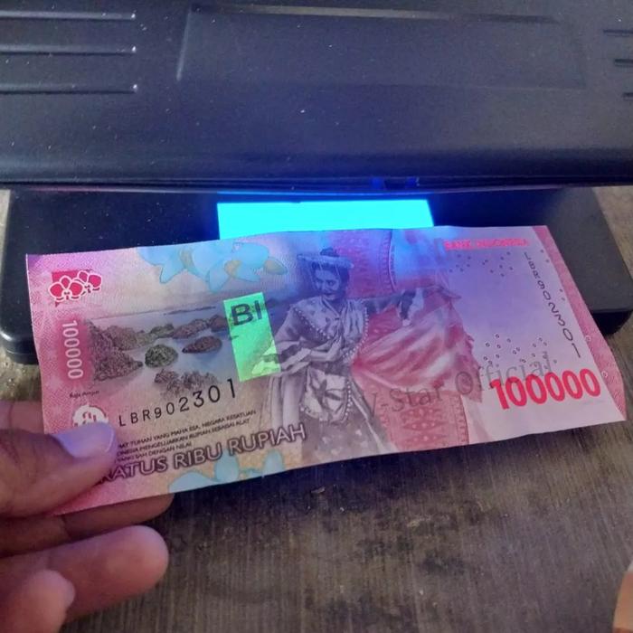 Jual Mesin Pendeteksi Uang Palsu Alat Cek Duit Asli Lampu Sensor ...