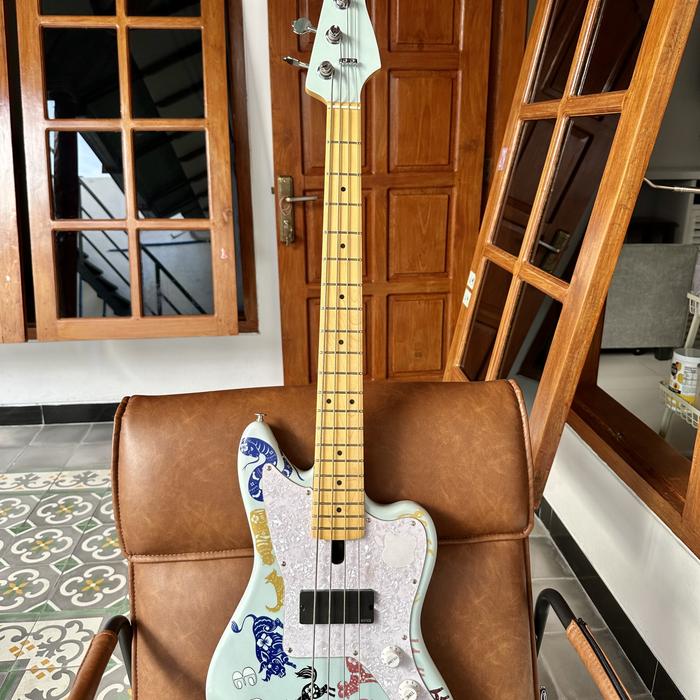 Jual Bass Short Scale Custom desain Shio - Kab. Klaten - Lyl'Bro ...