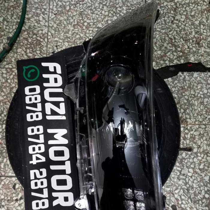 Jual Headlamp innova reborn Venturer 2021 2022 2023 Custom full black ...