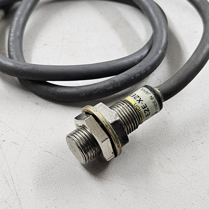 Jual OMRON E2E-X2E1 Proximity sensor M12 SN 2mm 12-24Vdc 3-wires JAPAN - Kota Batam - Toko ...