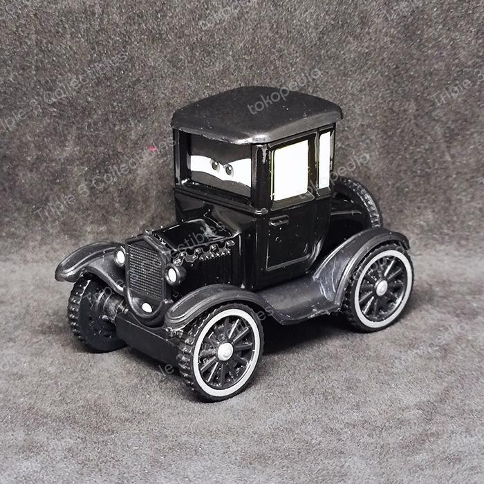 Jual Diecast 1/55 Mattel Disney Pixar Cars LIZZIE Radiator Springs ...