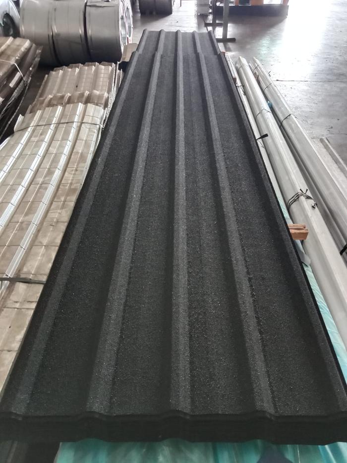 Jual Atap Spandek Pasir 0,40 mm x 750 mm - Hitam, Panjang 4M - Kota ...
