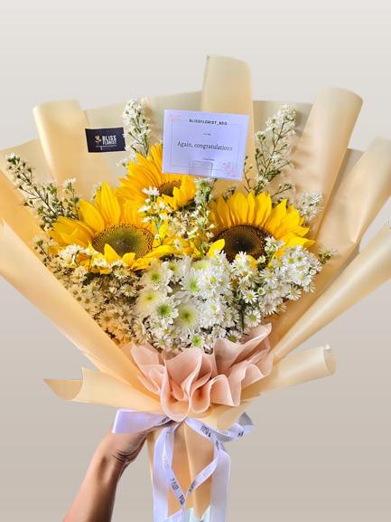 Jual buket bunga matahari + bucket bunga asli + bouqet wisuda bandung ...