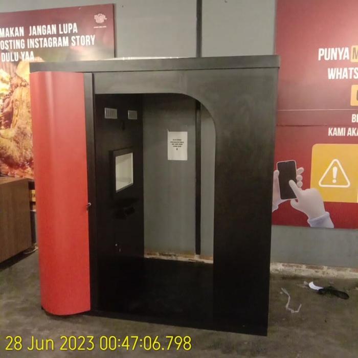 Jual Booth Photobox / Stand Photo Box / Booth Foto / Foto Studio ...