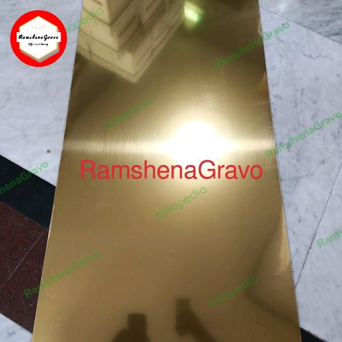 Jual gravoply bahan name tag / gold / hairline /40cm x 60 cm tebal 1 ...