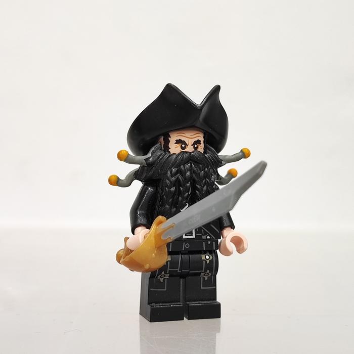 Jual Lego Minifigure Pirates of the Caribbean Blackbeard poc007 - Kota ...