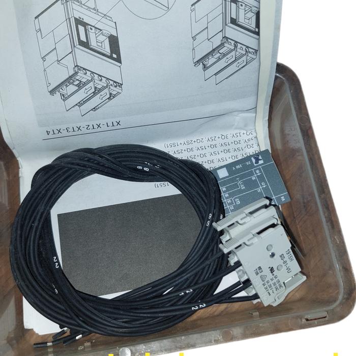 Jual AUXILIARY MCCB ABB XT1-XT4 1SD A066431 R1 ABB - Jakarta Pusat ...