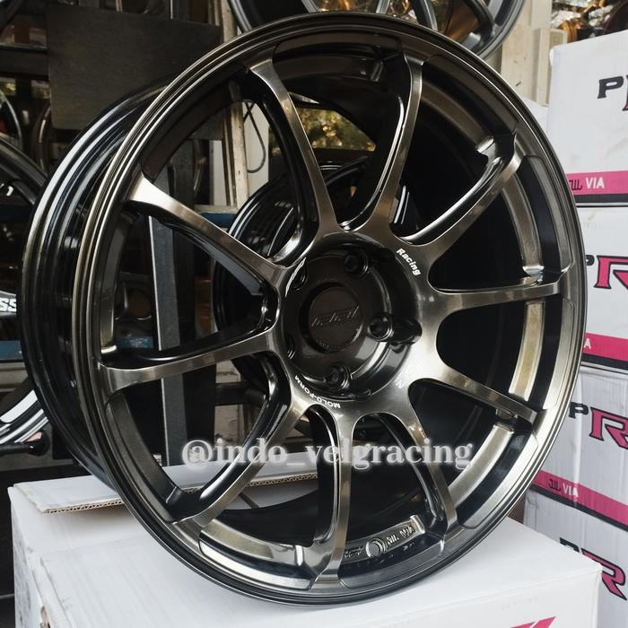 Jual velg mobil FF1-RZ R18 UNTUK INNOVA Reborn, Zenix, Venturer, dll ...