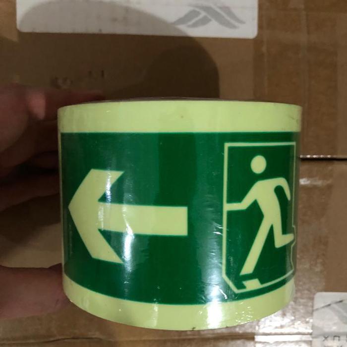 Jual Wayfinding tape 80 mm x 10 meter ( reflective ) IMPA 332028 ...