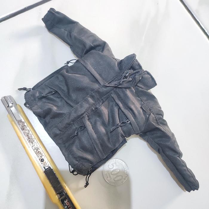 Jual Kitbash 1/6 ERT Tactical Jacket (Female) Hottoys - Kab. Banyumas ...