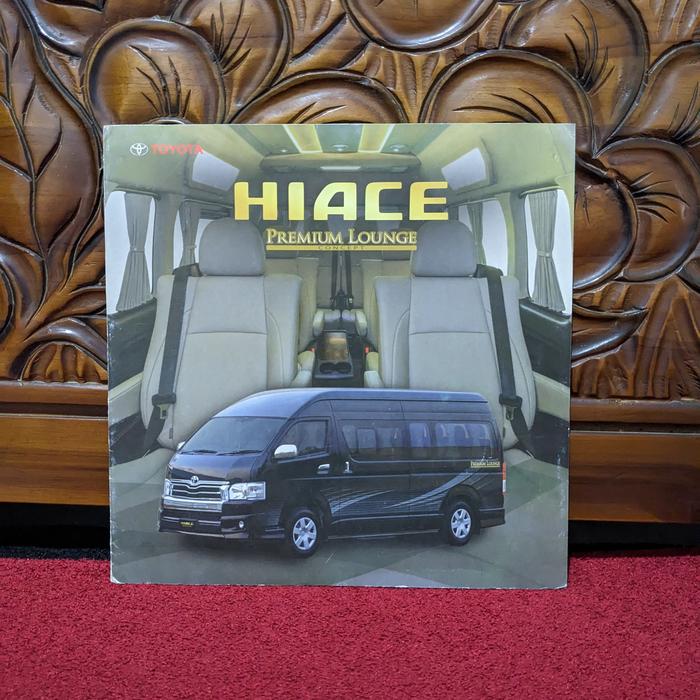 Jual Brosur Toyota Hiace Premium Lounge mobil commuter - Kota Semarang ...