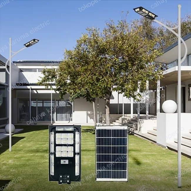 Jual lampu jalan pju solar cell tenaga surya 200 watt LED street light ...