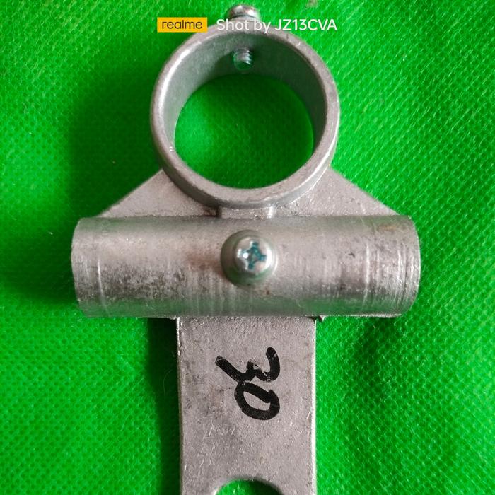 Jual ANEKA BRACKET ANTENA YAGI - BRACKET DRIVEN - Kab. Blitar - SURYA ...