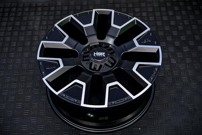 Jual Velg racing model terbaru r20 buat PAJERO FORTUNER TRITON HARDTOP ...