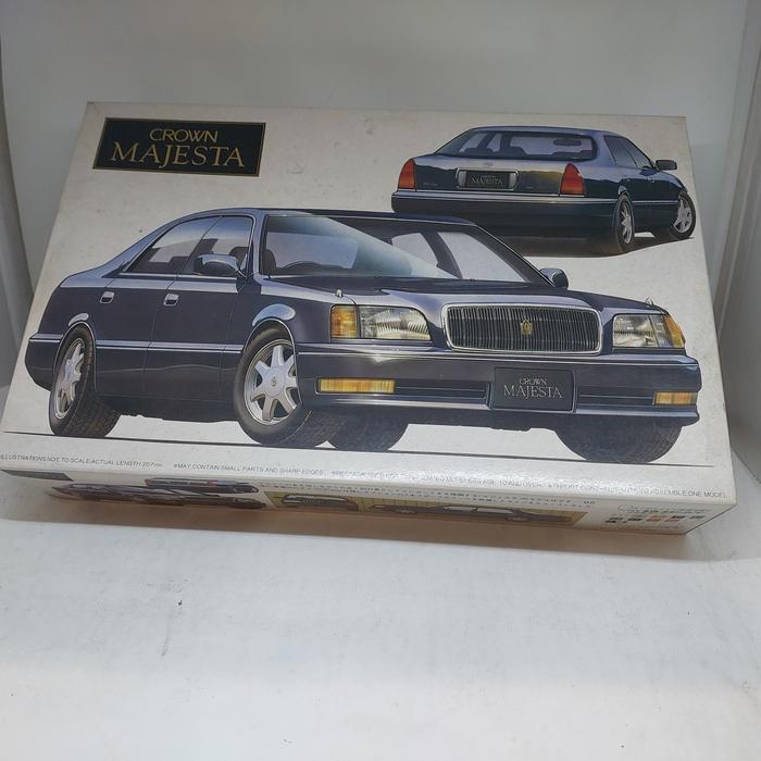 Jual 1/24 toyota crown majesta fujimi no tamiya no hasegawa - Jakarta ...
