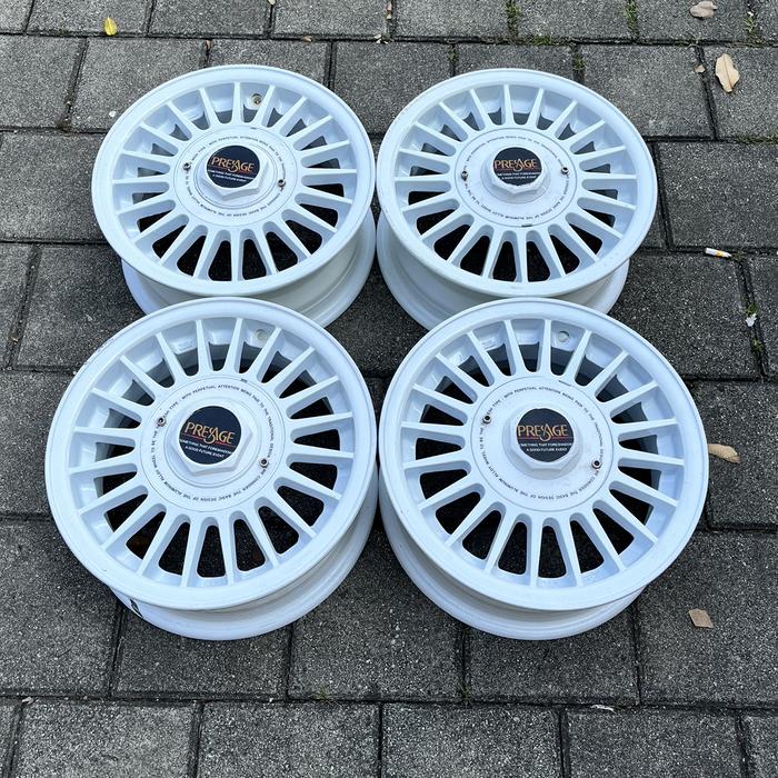 Jual Velg Original Presage R13 pcd 4x100 made in Japan RARE for Wuling ...