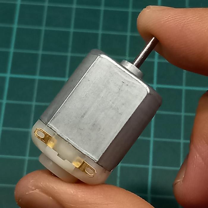 Jual Dinamo Motor Mini Kecil 3Volt DC - Kota Tangerang - KlinikRobot ...