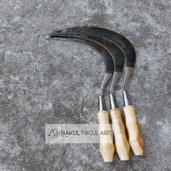 Jual Arit Gergaji Padi Bahan Baja Isen Tajam Siap Pakai | Sabit Rumput ...