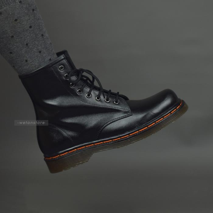 Jual Sepatu Boots Pria Docmart BIG SIZE Jumbo Ukuran 44 - 49 Original ...