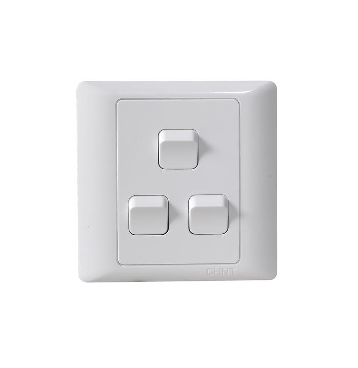 Jual CHINT NEW7 - G011/PS 3 Gang 2 Way Switch 10A 250V Grey Black ...