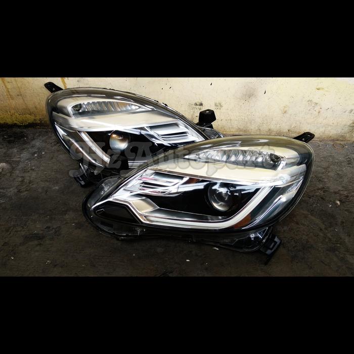 Jual headlamp lampu depan Mobilio RS Brio RS original - Jakarta Utara ...