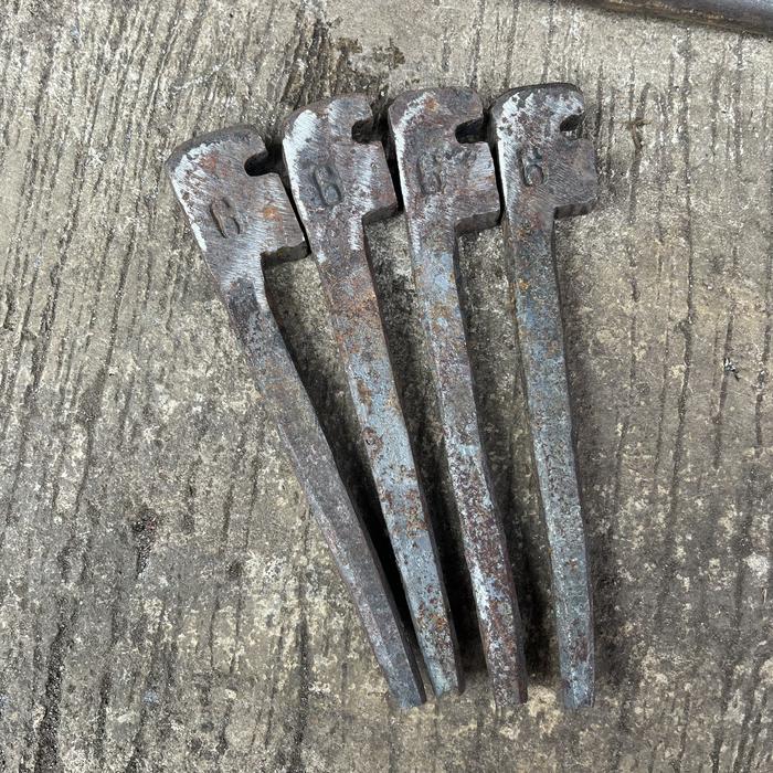 Jual Kunci besi 6 mm alat penekuk besi pembengkok besi beton besi begel ...