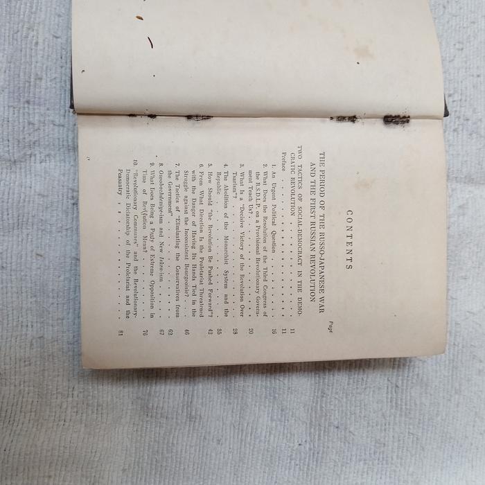 Jual Buku Langka Selected Works In Two Volumes Volume 1 Part 2 V,i,lenin Di Seller Noelle ...