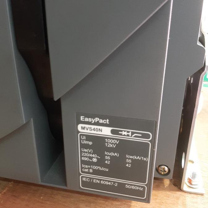 Jual Acb Mvs 4P 4000A Mvs40N4Mf2A Manual Schneider - Jakarta Selatan ...