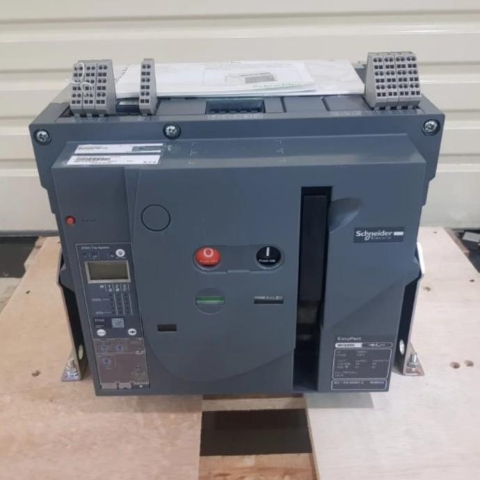 Jual Acb Schneider Easypact Mvs16N3Mf2A 3P 1600A 50Ka Komplit Motorized ...