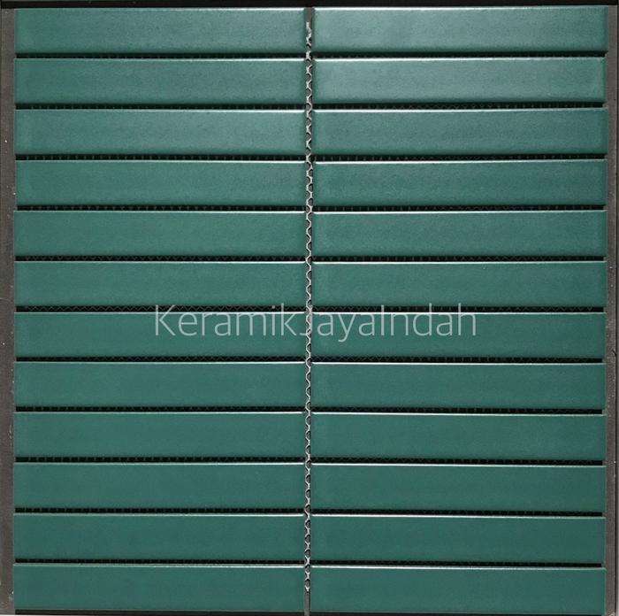 Jual KERAMIK MOSAIK JADE LONG STRIPE GREEN HIJAU PLAZA NARA POTTERY ...