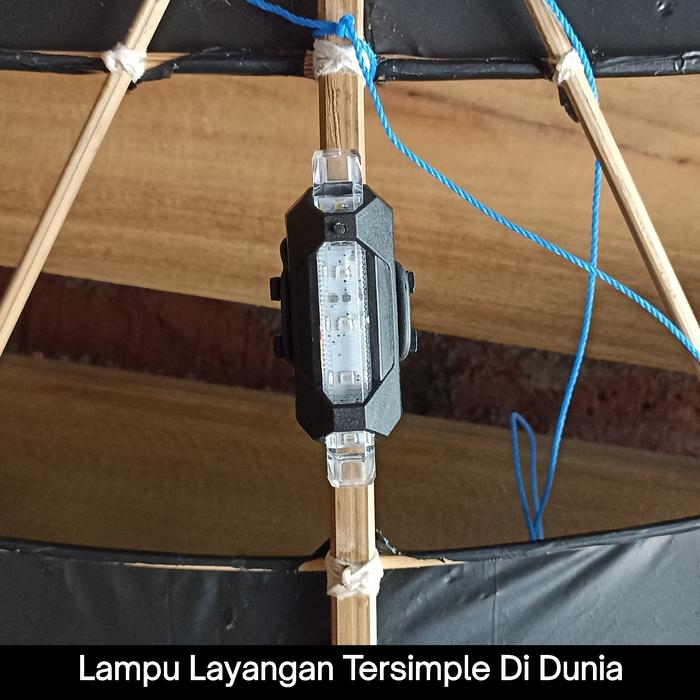 Jual Lampu Layangan Led Multi Warna Bisa Di Cas Bonus Pita Sendaren 2 meter - Kab. Tulungagung ...