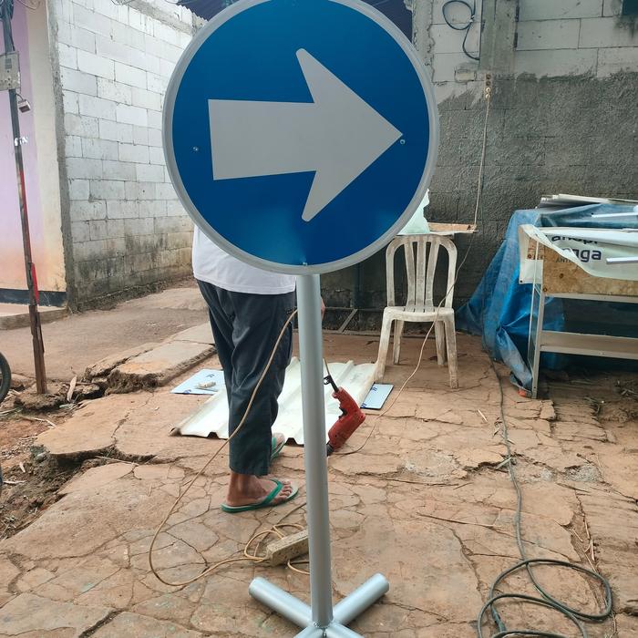 Jual Rambu Parkir + Tiang Movable Silang - Kota Depok - Rambu Murah ...