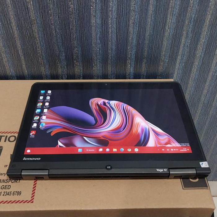 Jual Laptop Lenovo Thinkpad Yoga Flip Touch Cor i5-5300U Ram 8Gb/SSD ...
